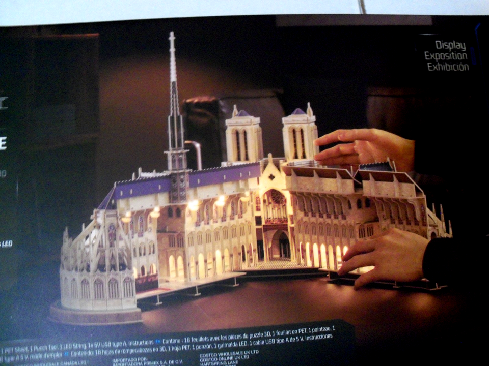 4D Build - Notre Dame 3D Model Kit Puzzle w LED Lights - Christmas | eBay