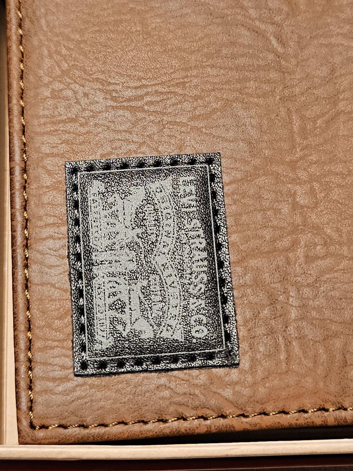 New Levi's Wallet Mens Brown Bifold Leather RFID Identity Theft Brand ...