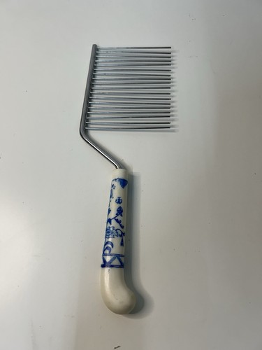 Vintage Handled Cake Comb Cutter Slicer Made in Taiwan Republic of ...