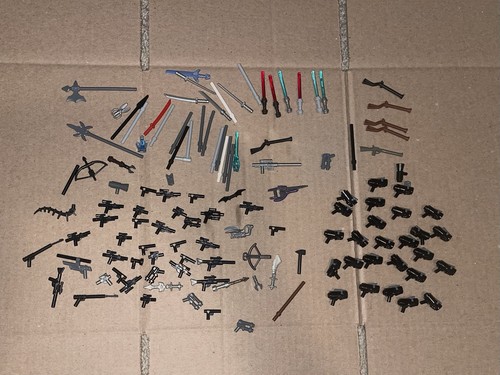 LEGO BULK LOT OF 100 + MINIFIGURE WEAPONS LIGHTSABERS SWORDS AXES GUNS MORE!! | eBay