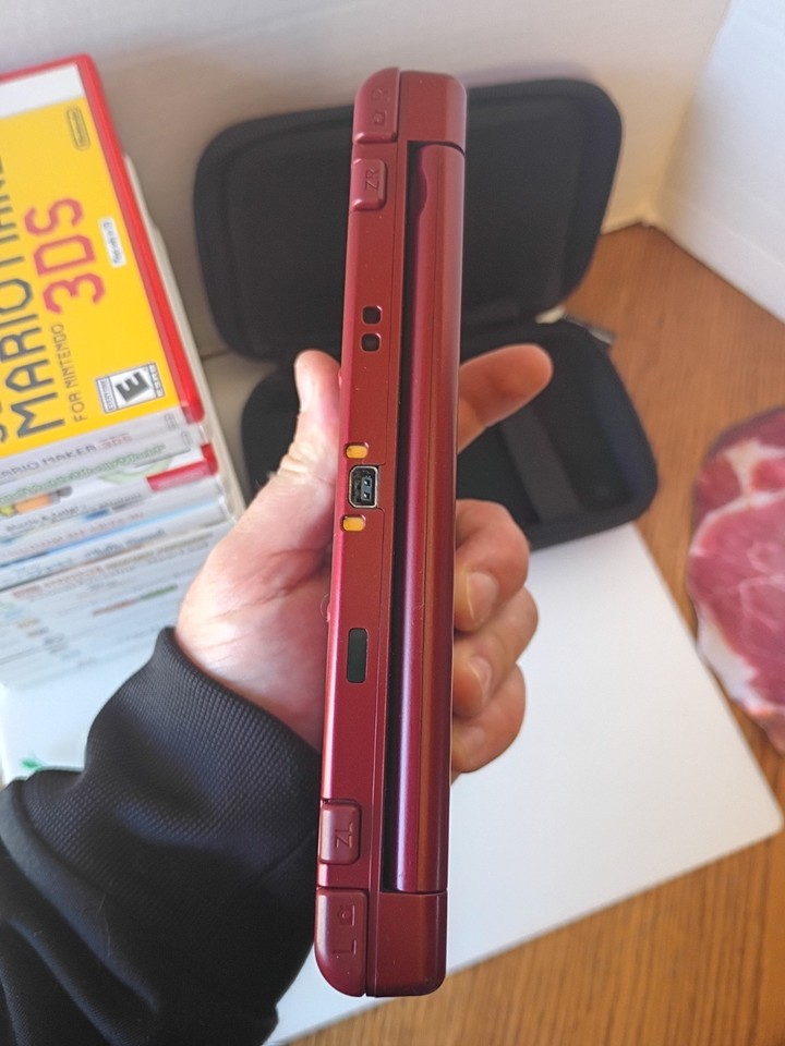 Nintendo New 3DS XL Red Console Bundle 15 Games Chargers Carrying Case ...