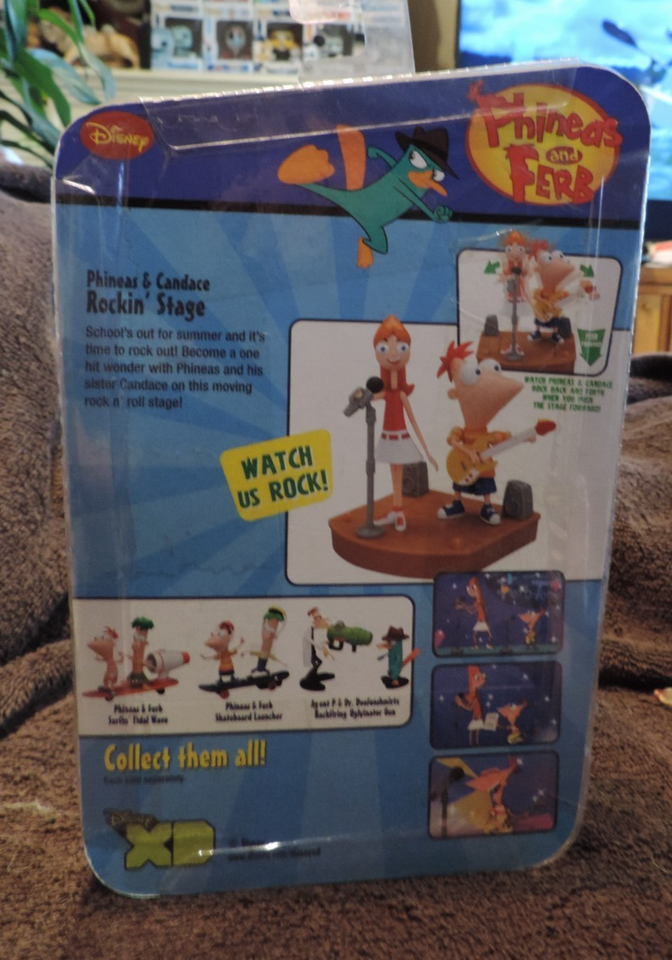 Disney Phineas and Ferb Phineas and Candace Rockin' Stage Figure 2-Pack ...
