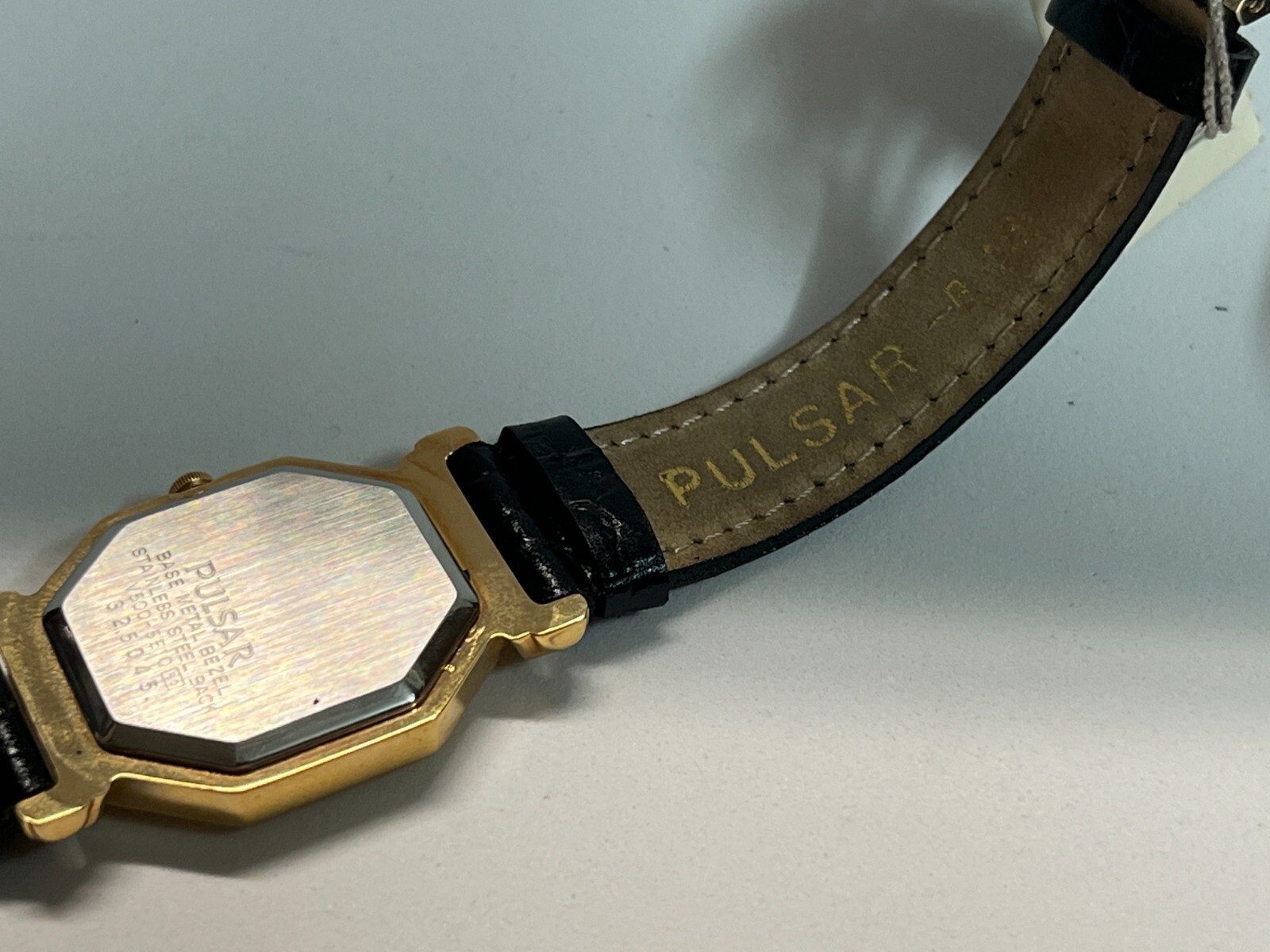 Vintage Pulsar Gold Watch From 1980s New Old Stock SLIM 7.60mm thick ...