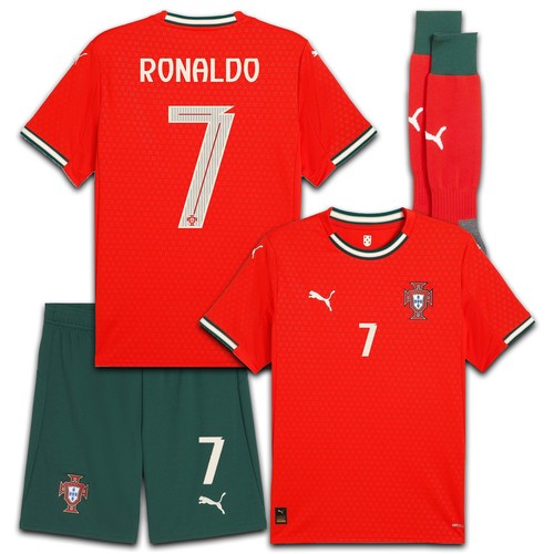 CR7 | Portugal 25 Home Kit | Size 22 For 6-7 Years | eBay UK