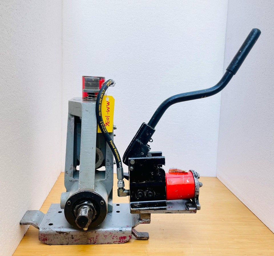 Ridgid 918 Hydraulic Roll Groover/ Grooving Machine For Ridgid 300 ...