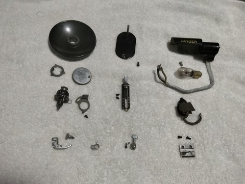 SINGER FEATHERWEIGHT 221 MACHINE PARTS | eBay
