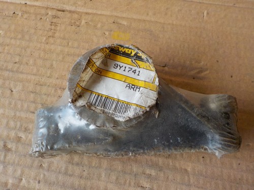 Caterpillar 9Y-1741 ARM AS ROCKE Cat 9Y1741 | eBay