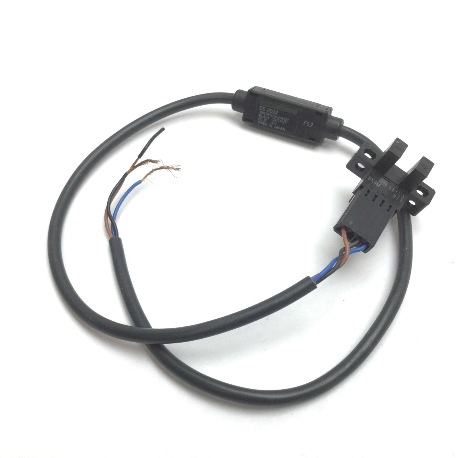 Omron EE-SX671 Slot Sensor with EE-2002 NPN to PNP Output Converter ...