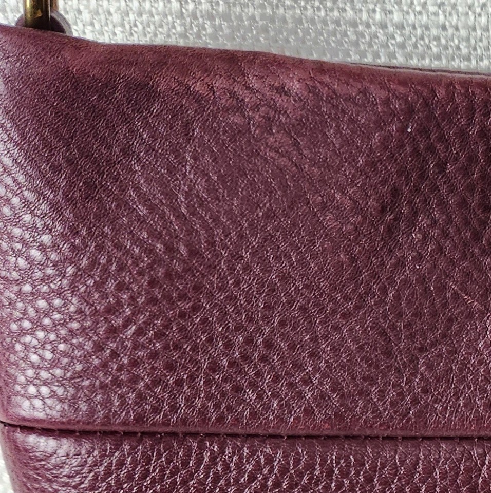 The Sak Tomboy Pebble Leather Slim Convertible Crossbody Clutch Bag ...