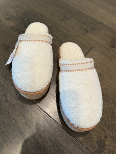 Joyspun Women’s Teddy Fleece Platform Clog Slippers Size 9 New With ...