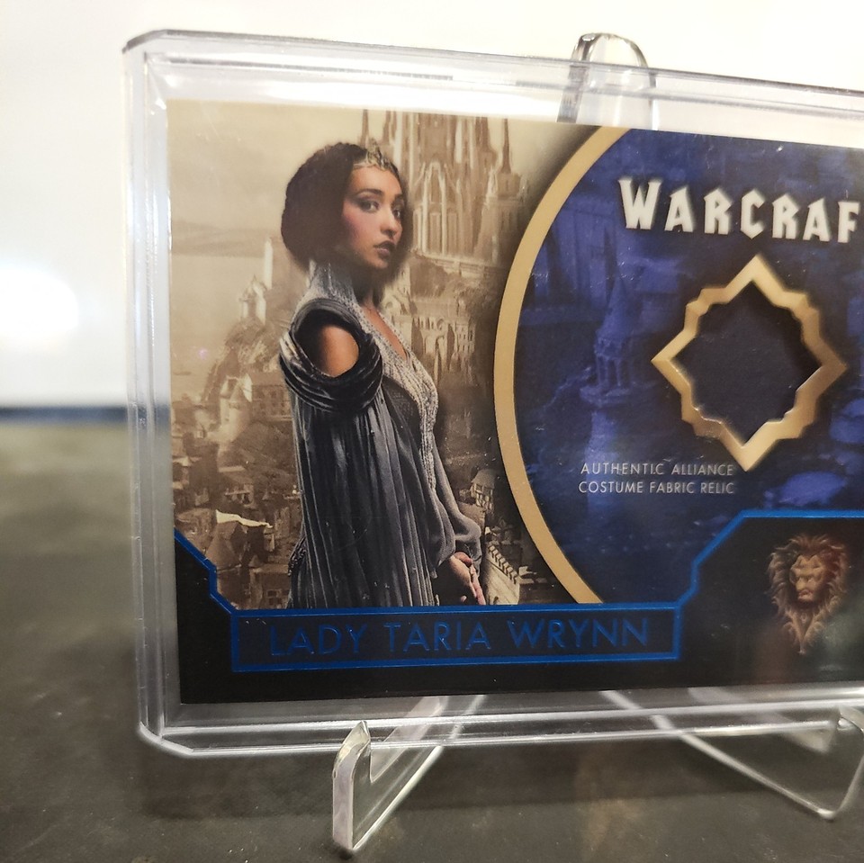 2016 Topps Warcraft Lady Taria Wrynn Alliance Costume Fabric Relic 18/ ...