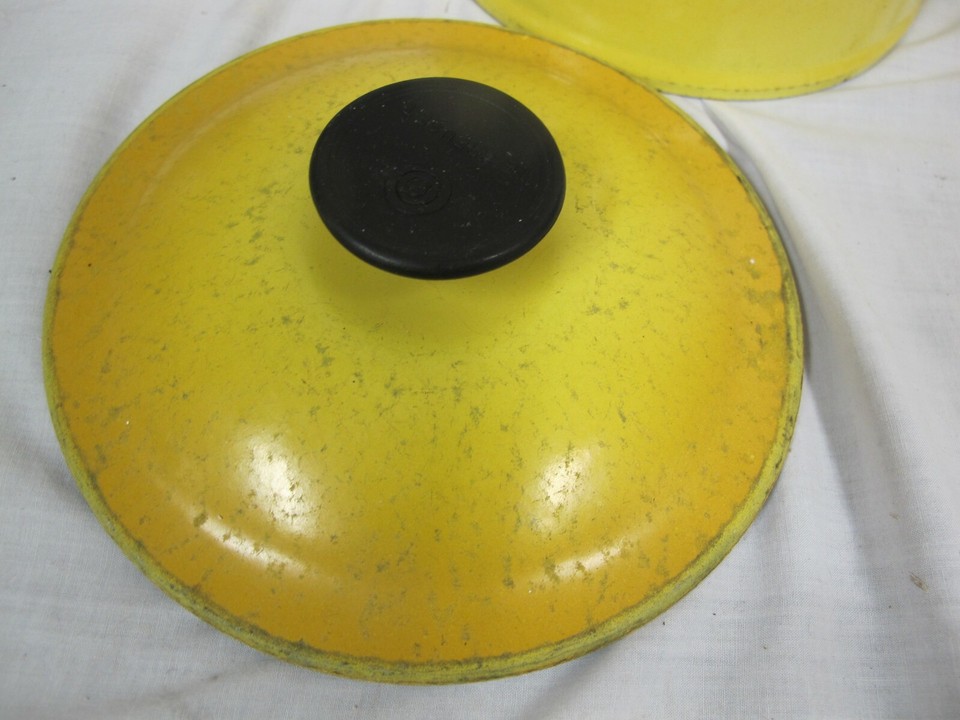 VINTAGE LE CREUSET FB YELLOW CAST IRON WINDSOR FONDUE POT SAUCE PAN | eBay