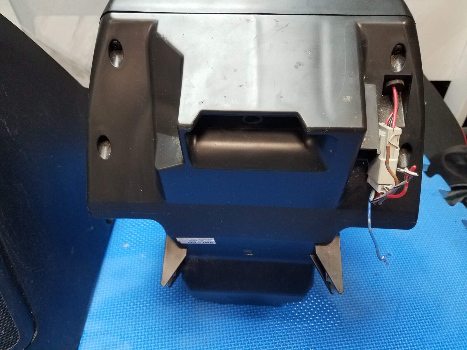 2003-2006 Honda Element Audio System Speaker Panel Sub Woofer w/Box ...