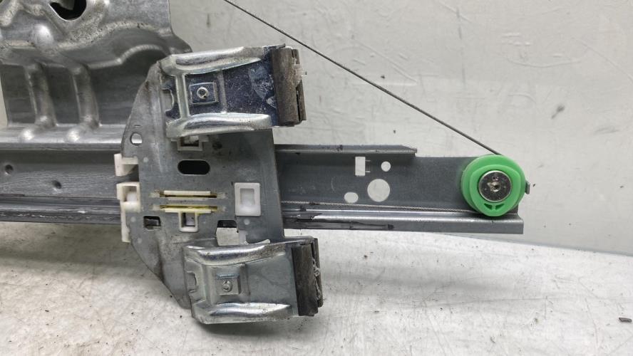 Leve vitre electrique avant gauche MERCEDES SPRINTER 2 9067200046 | eBay