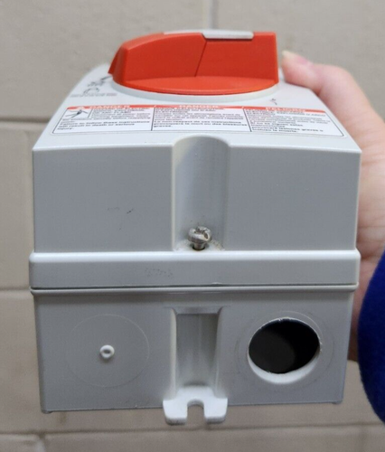 New Square D MD3304X Enclosed Disconnect Switch | eBay