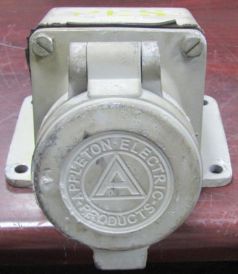 😏 APPLETON 60 AMP RECEPTACLE W/ OUTLET BOX 600 VAC 3 WIRE 3 POLE ...