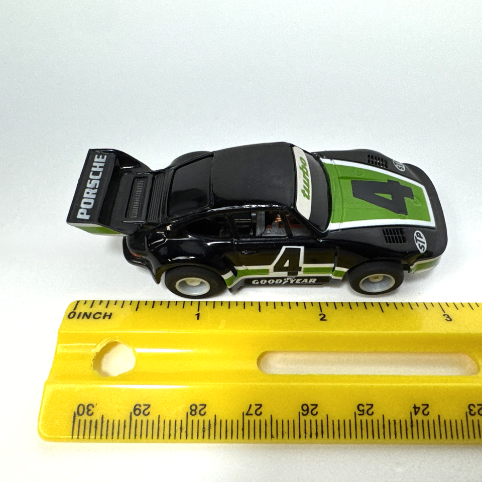Vintage TYCO HO Slot Car HP-7 #6903 PORSCHE 935 (Black) - Lighted ...