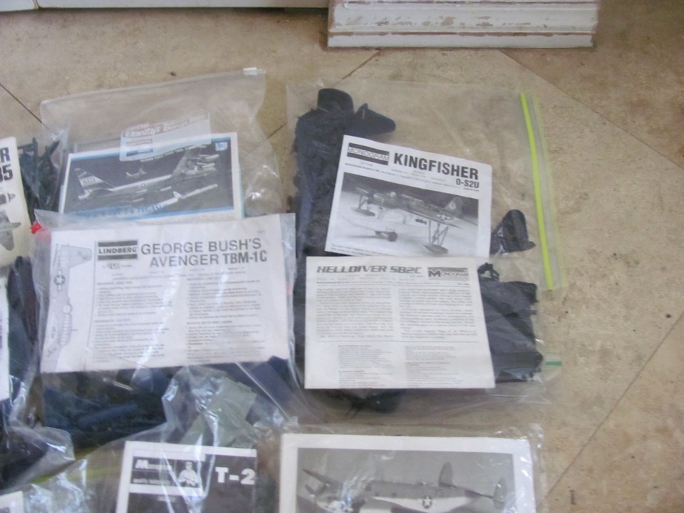 (( 10 )) LOT 1/48 1/72 BAGGED AIRPLANES 9 W/DIRECTIONS GEORGE W BUSCH ...