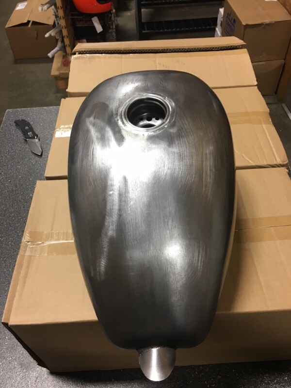 Mid-Tunnel Frisco Wassell Peanut Gas Tank - Harley Chopper Bobber ...