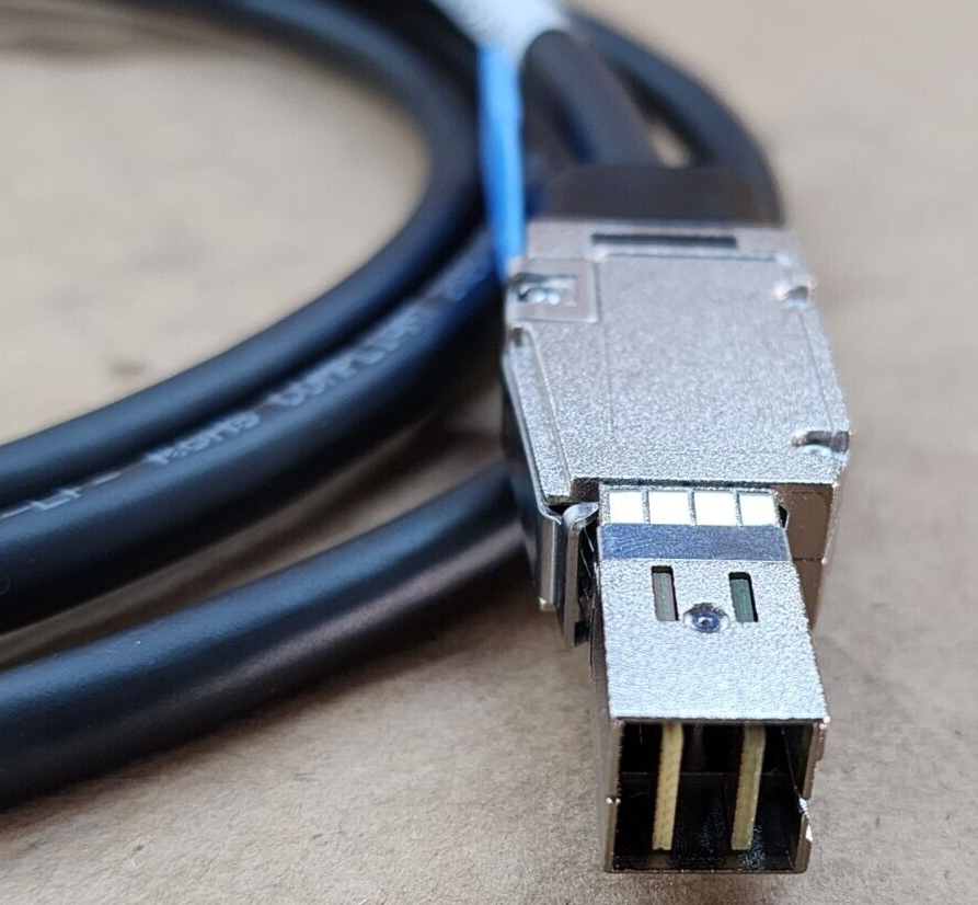 HP Compatible 716191-B21 2M External Mini SAS HD to Mini SAS Cable. 3rd ...