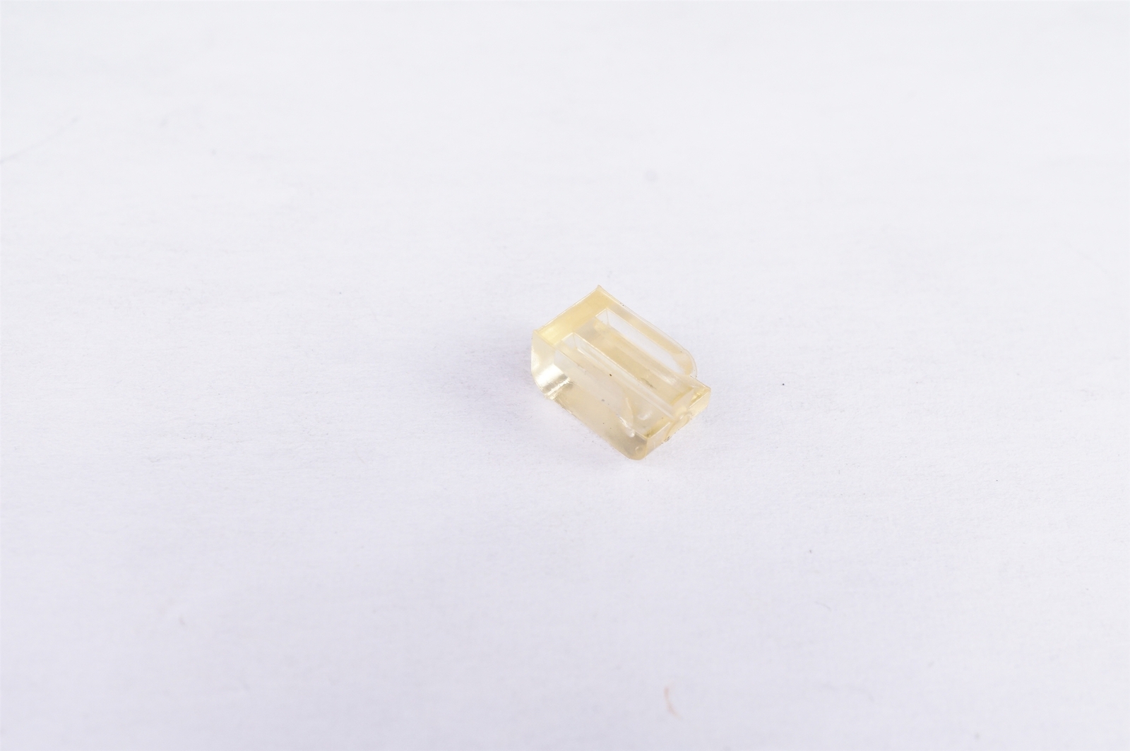 Lot of 15 YHD0027 Hypertronics Hypertac Clip Connector 9mm x 5.3mm NOS ...