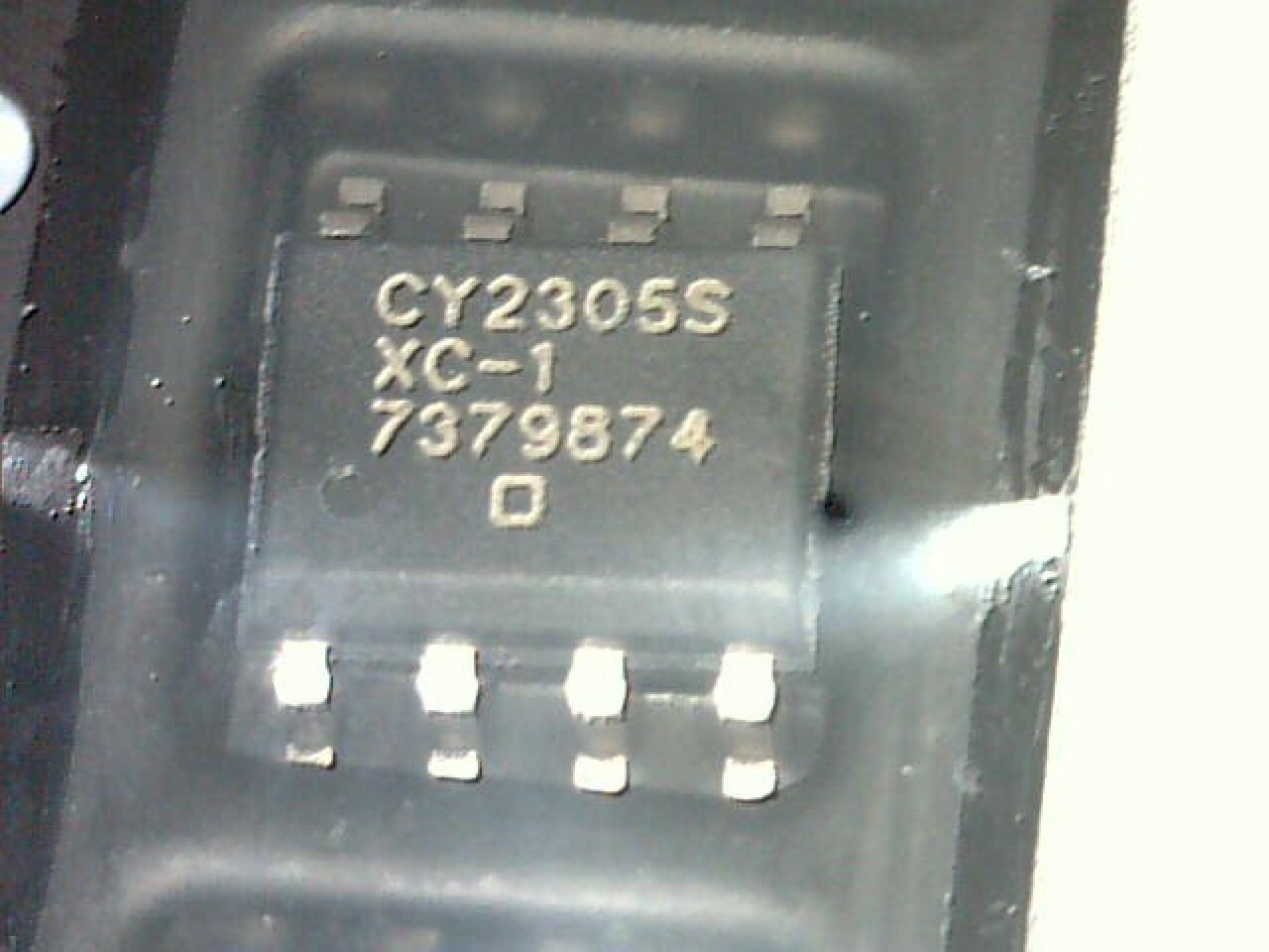 Posten+15x+SMD+IC+Low+Cost+3.3V+Zero+Delay+Buffer+Cypress+CY2305SXC-1 ...