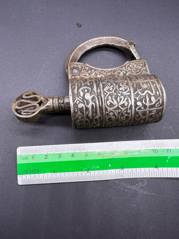 Beautiful Old Islamic Safavid Antiquities Persian Calligraphy Solid ...