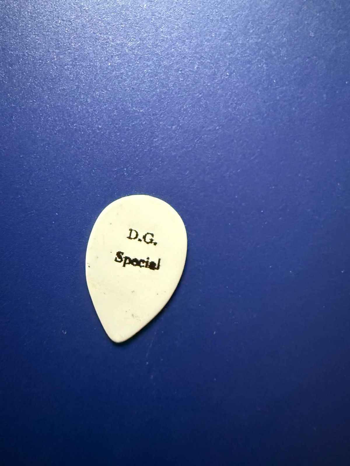 DANNY GATTON ))) GUITAR PICK !!! VERY RARE !!! #2 | eBay