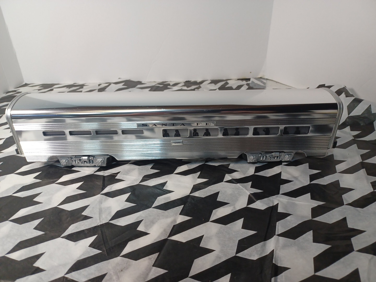 Lionel O Scale 6-19111 Aluminum Diner Car Santa Fe #601 | eBay