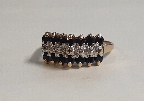 (RI4) 10k Yellow Gold Women's Sapphire Ring (.04 CTW) Size 6.25 (2.1 ...