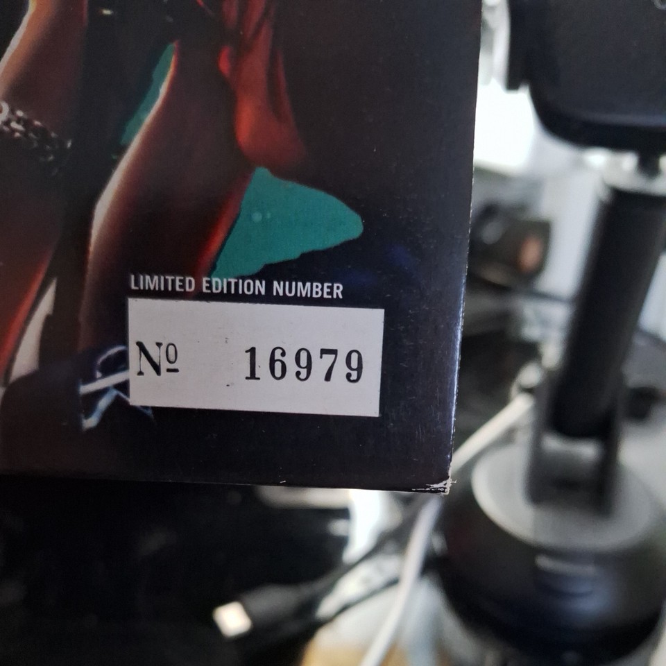 IRON MAIDEN -OUT OF THE SILENT PLANET- AWESOME VERY RARE 12" PICTURE ...