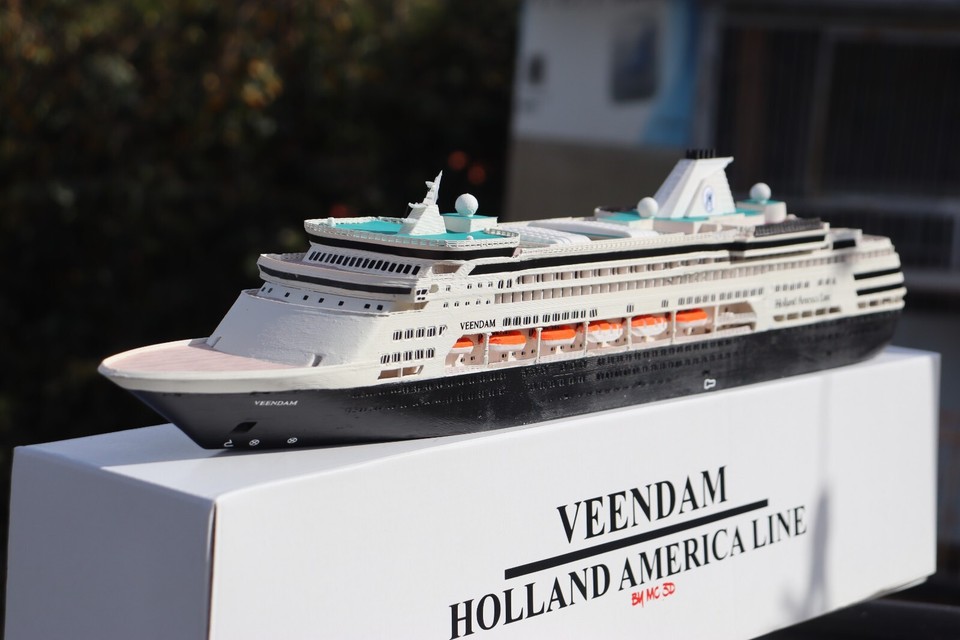 Rare Holland America Line' Veendam Cruise Ship Model 1:420 | eBay