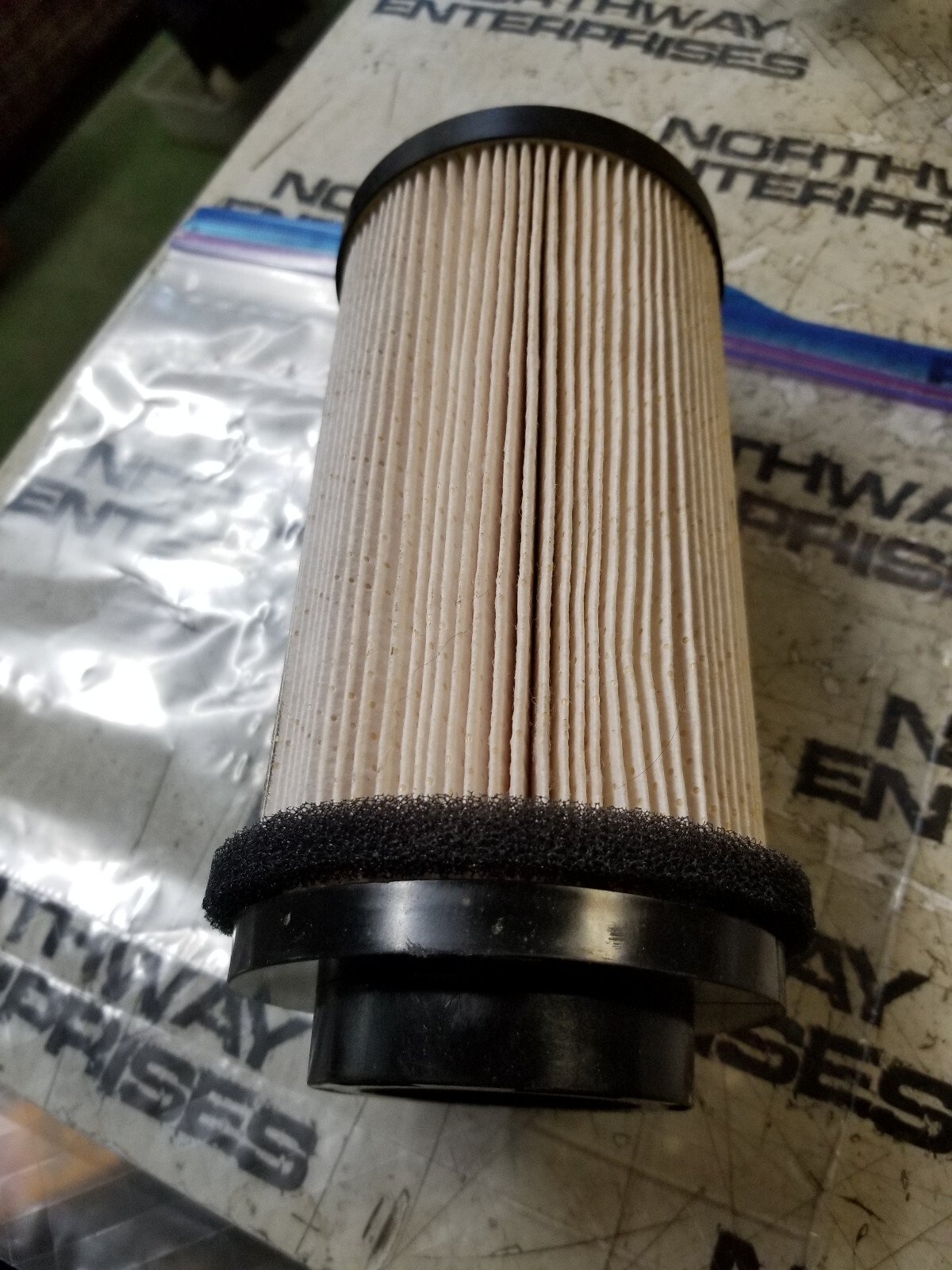 DONALDSON P550762 - Fuel filter cross reference