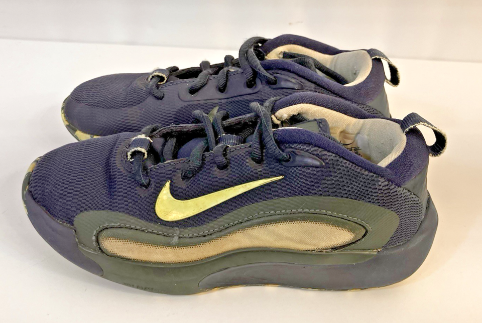 Nike IsoFly Boys Basketball Shoes Size 2Y Navy Green | eBay