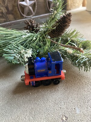 Sir Handel Engine Thomas & Friends Train Diecast Take Along Magnetic ...