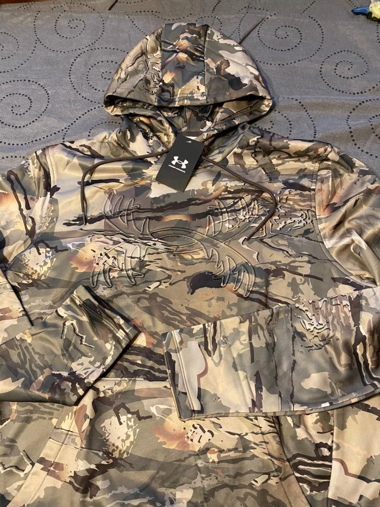 Under Armour Hunting Camo Logo