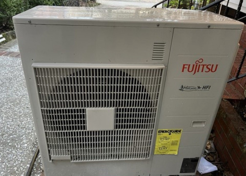 Fujitsu AOU45RLXFZ 5 Zone(we in Stuck: ACUH07-09-12LUAS1. ARU7RLF ...