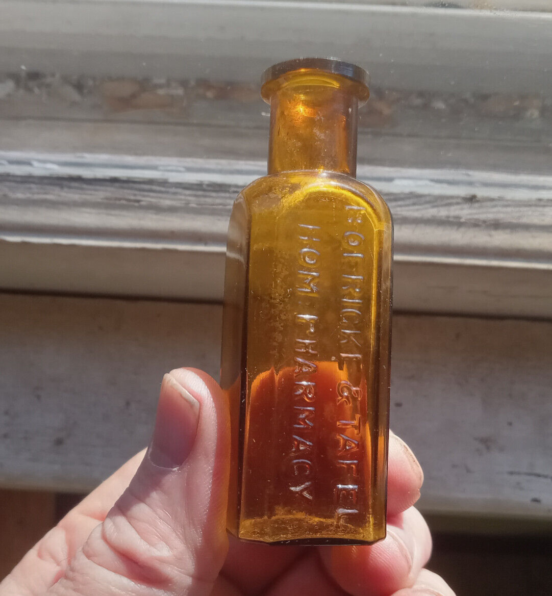 1880s BOERICKE & TAFEL HOM.PHARMACY AMBER HOMEOPATHIC MEDICINE BOTTLE ...