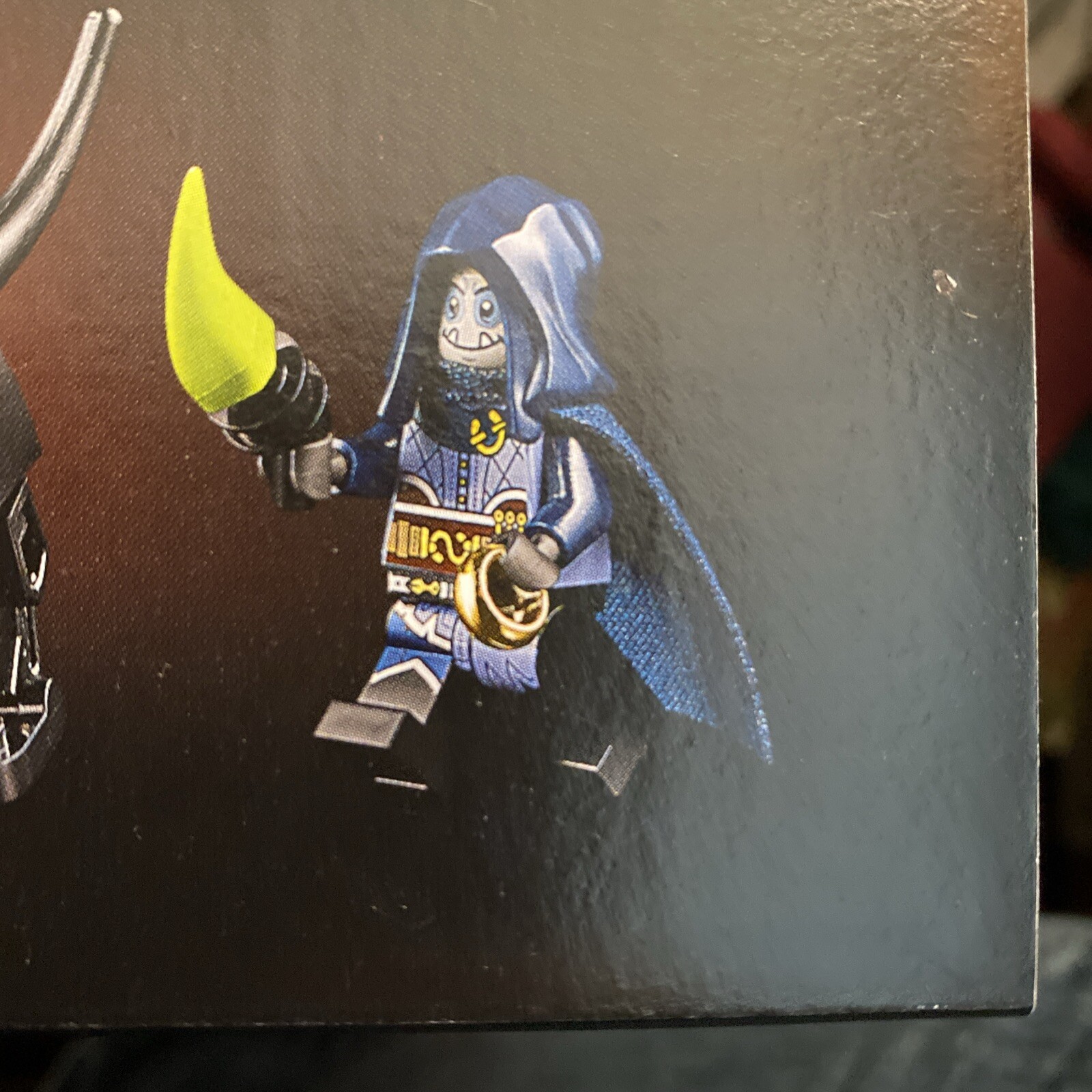 LEGO Dungeons & Dragons 21348 Orc Rogue Minifigure with Accessory NEW ...
