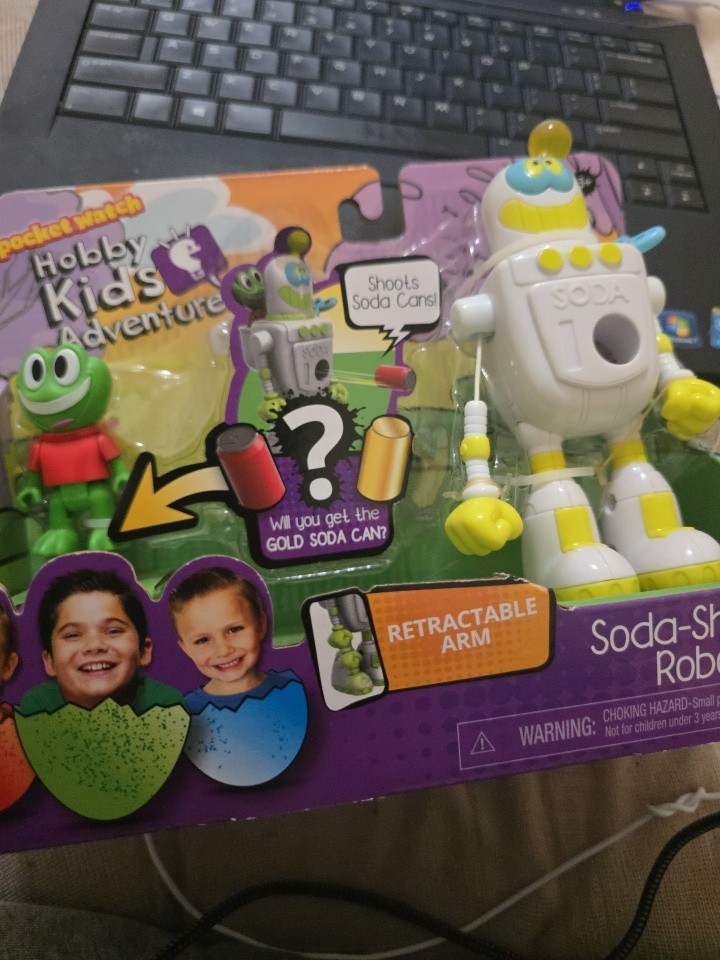 Hobby Kids Adventure Soda-Shootin Robot -Retractable Arms - Ages 3+ NEW ...
