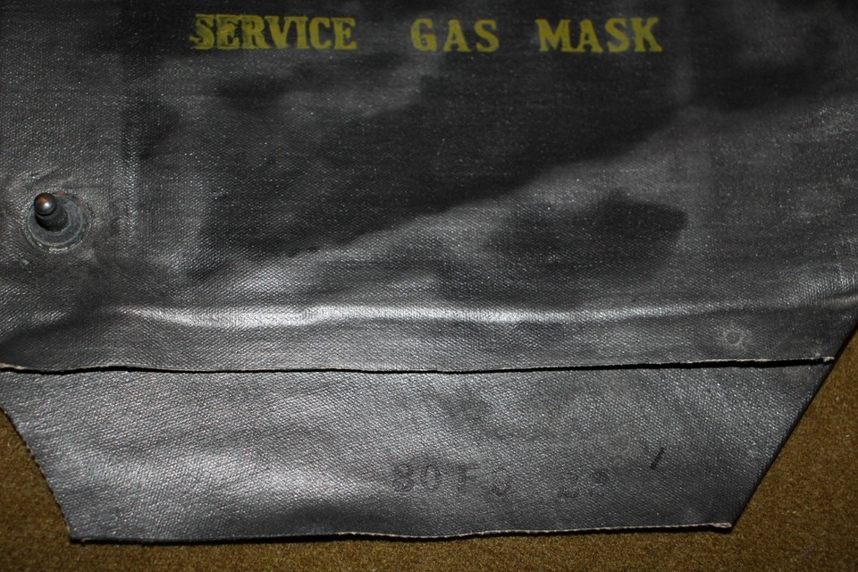 Original WW2 U.S. Army Unfinished D-Day Invasion M7 Assault Gas Mask ...