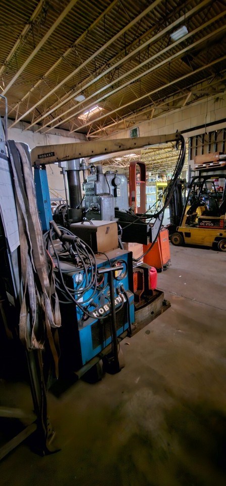 WELDER HOBART ARC WELDING SYSTEM MODEL RCC-610 w/ OVERHEAD BOOM | eBay