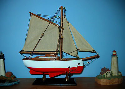 Wooden Ship Model- FRIENDSHIP like GAFF SLOOP ~9" Long Beautiful! New ...
