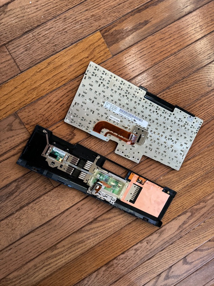 Genuine IBM Lenovo Thinkpad T500 / 2243 Laptop Keyboard 42T3970 MV-US ...