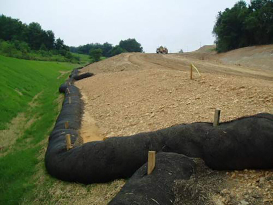 Home and Country USA Silt Sock Sediment and Erosion Control Fabric -24 ...