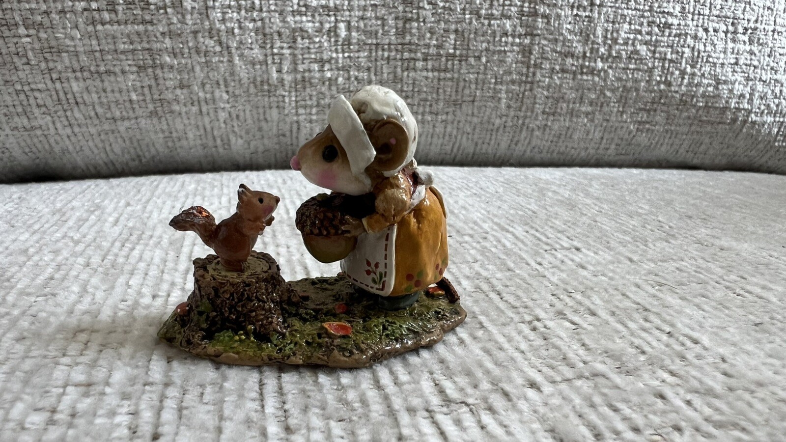 Wee Forest Folk ABIGAIL'S ACORN, WFF# M-714, Mustard YELLOW Pilgrim ...