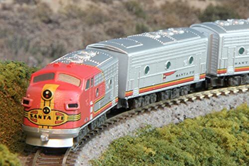 Rokuhan Z gauge Z shorty EMD F7 ATSF ST012-1 model railroad diesel ...