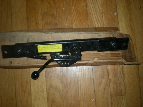 NOS 1974 Ford L LN LNT 600 700 800 900 Front Seat Track Asy D4HZ ...