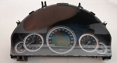 2010 Mercedes W212 E250 CGI Cluster Meter Speedometer 260KM/H 8000 RPM ...
