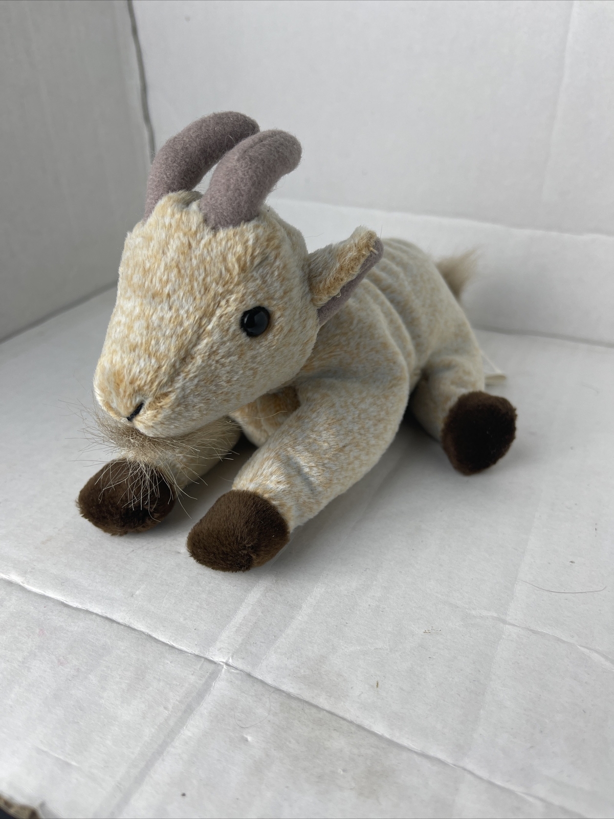 Ty Beanie Baby Goatee the Goat 1999 Stuffed Plush Animal Toy – No Tag ...